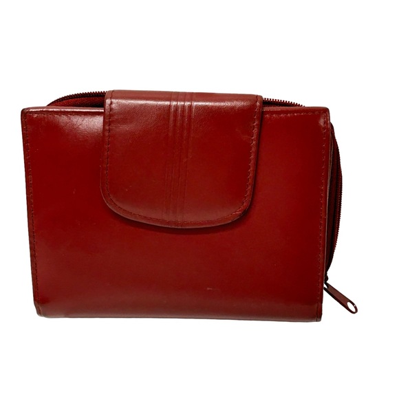 Buxton | Bags | Buxton Vintage Burgundy Leather Wallet | Poshmark